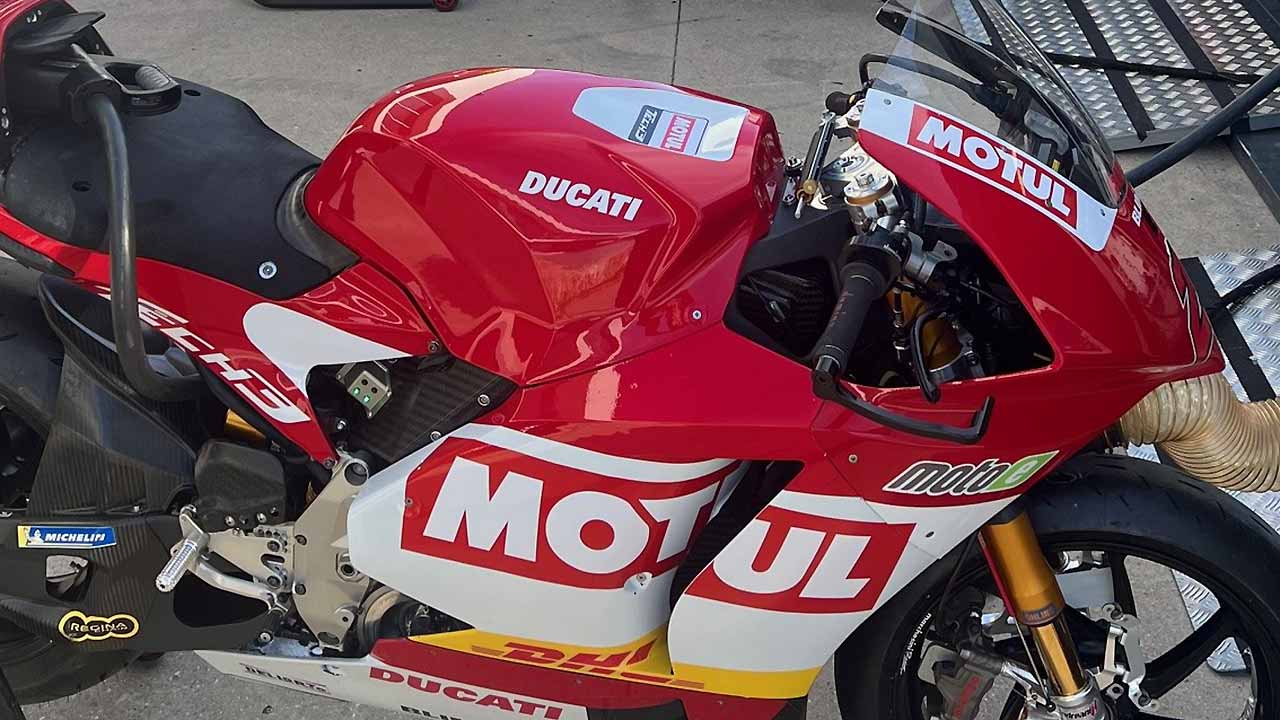 Nicolas Spinelli lidera na estreia das MotoE em Portugal