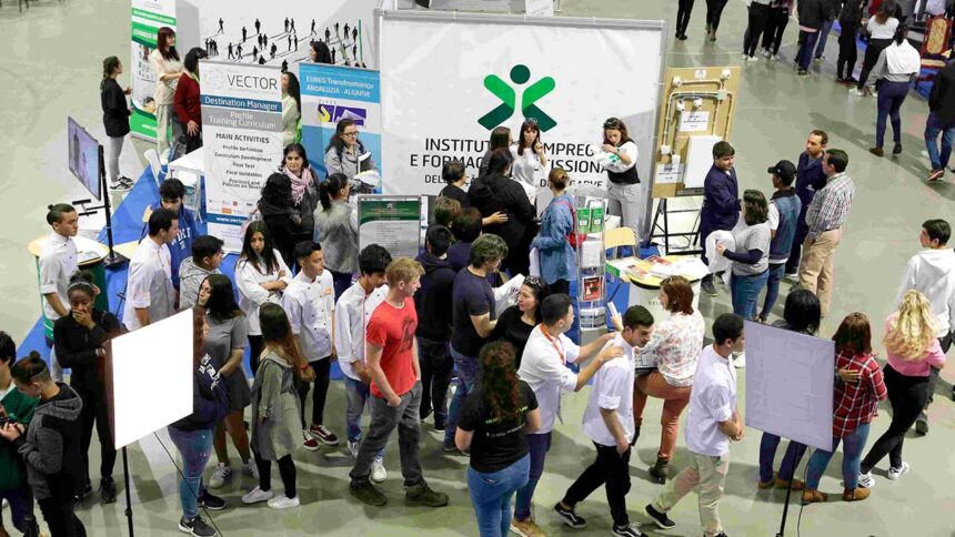 Portimão Arena recebe Start Work VIII com oferta formativa e profissional